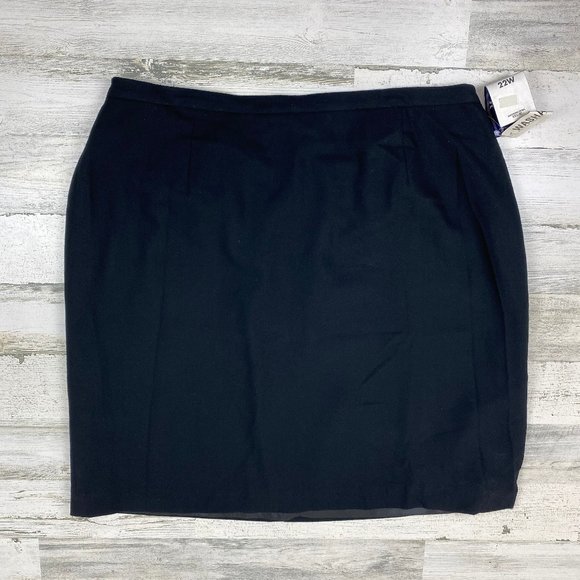 Maggie Mcnaughton | Skirts | Nwt Maggie Mcnaughton Black Career Skirt ...